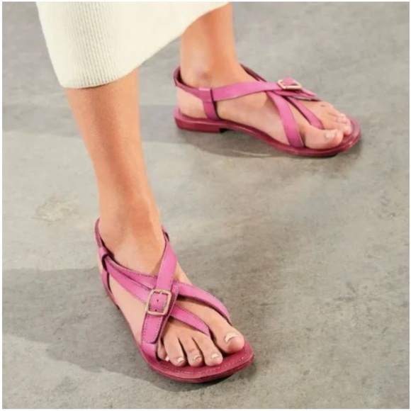 Free People | Shoes | Free People La Risa Leather Sandal Raspberry Pink ...